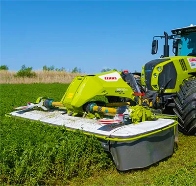Nebraska Harvest Center - CLAAS Headers Forage